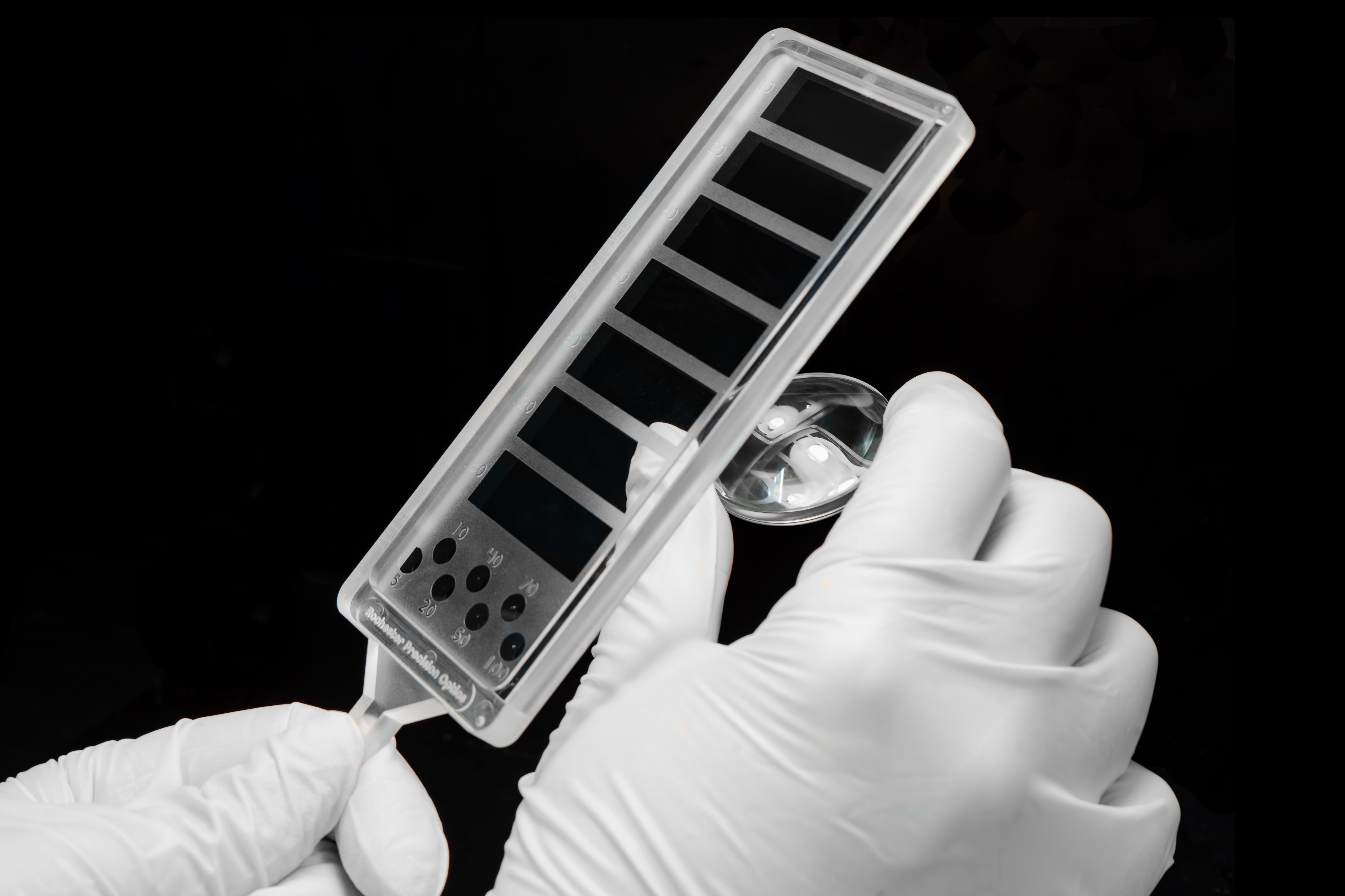 Scratch-Dig Comparator